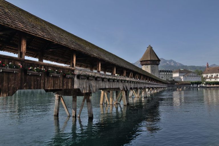 20 Famous Landmarks In Switzerland (All Worth Visiting ...