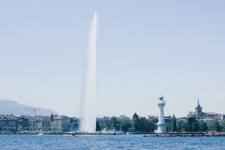 Best Geneva Viewpoints: Explore 10 Scenic Spots - SwitzerLanding