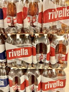 12 Popular Swiss Drinks (Alcoholic and Non-Alcoholic) - SwitzerLanding