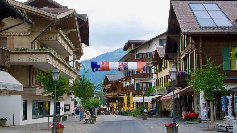 Things To Do In Gstaad (Shopping, Fine Dining & More) - SwitzerLanding
