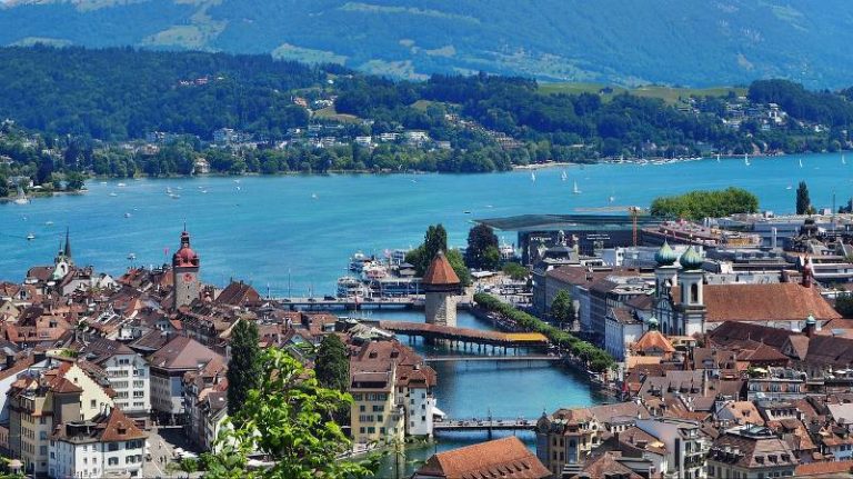 2-Day Lucerne Itinerary (With Options for Day 3) - SwitzerLanding