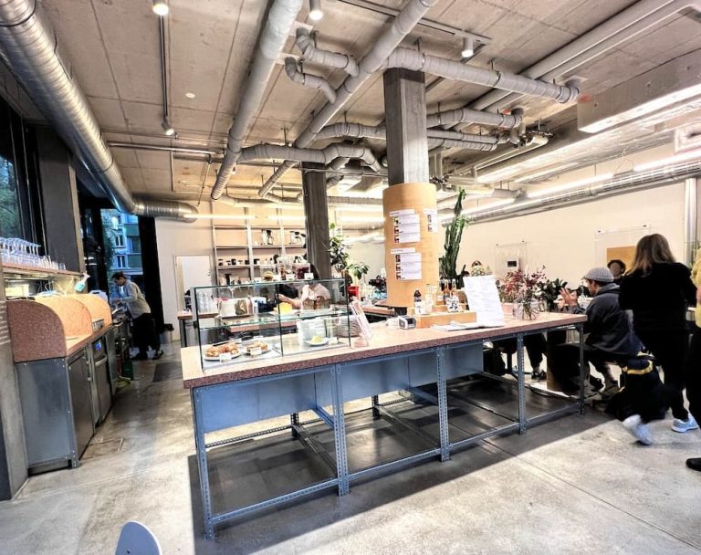 What to Eat in Zurich (And Where To Eat It) - SwitzerLanding