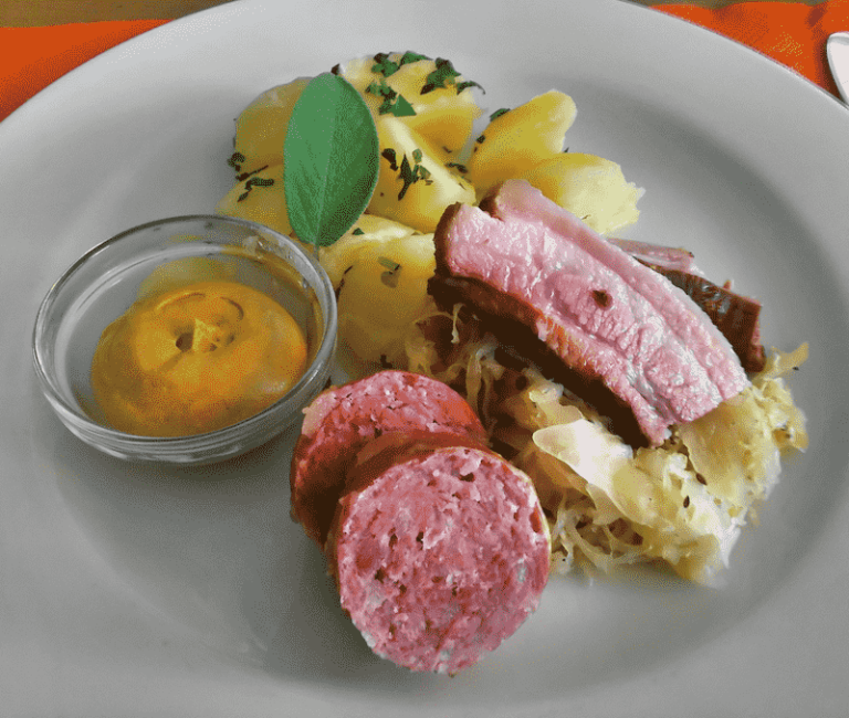 What Is Bern Known For? (Museums, Landmarks & More) - SwitzerLanding