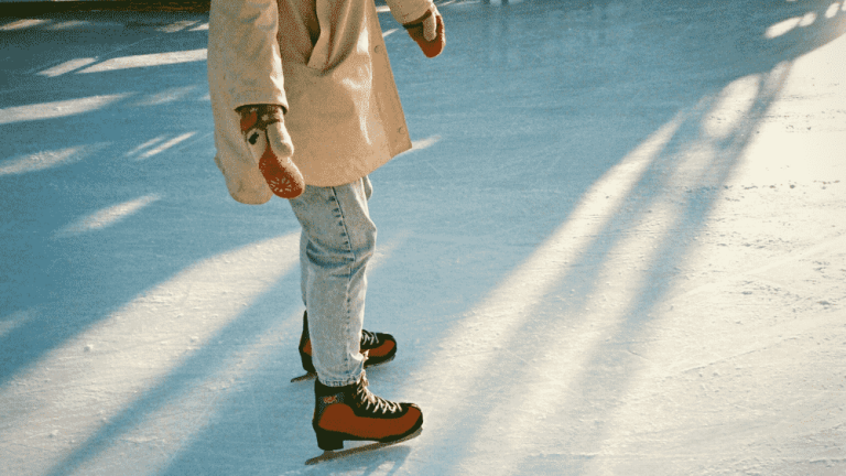 Ice Skating In Geneva (Small & Large Rinks) - SwitzerLanding