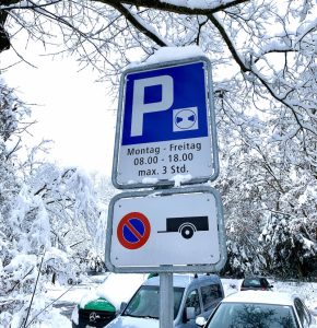 Road Signs In Switzerland: All You Need To Know - SwitzerLanding