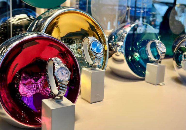 Beste Schweizer Produkte: 12 berühmte Dinge zum Kaufen - SwitzerLanding