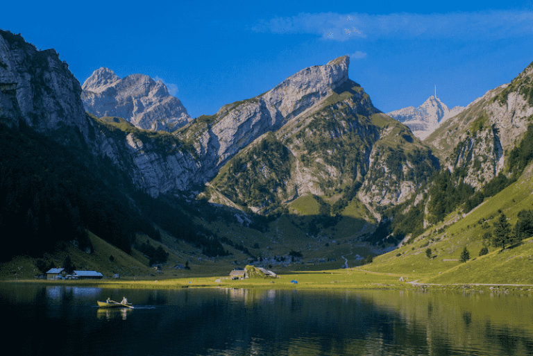 12 beste Bergseen in der Schweiz (epische Aussichten) - SwitzerLanding
