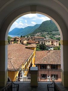 12 Best Swiss Boarding Schools (Prestigious & Exclusive) - SwitzerLanding