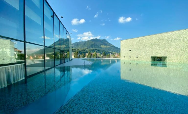 12 Best Thermal Baths in Switzerland (Relax & Unwind) - SwitzerLanding
