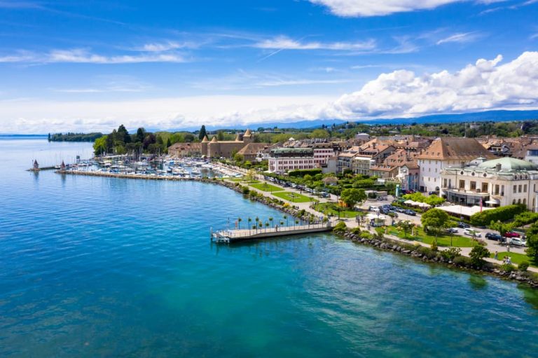 10 Best Towns & Cities To Explore Around Lake Geneva - SwitzerLanding