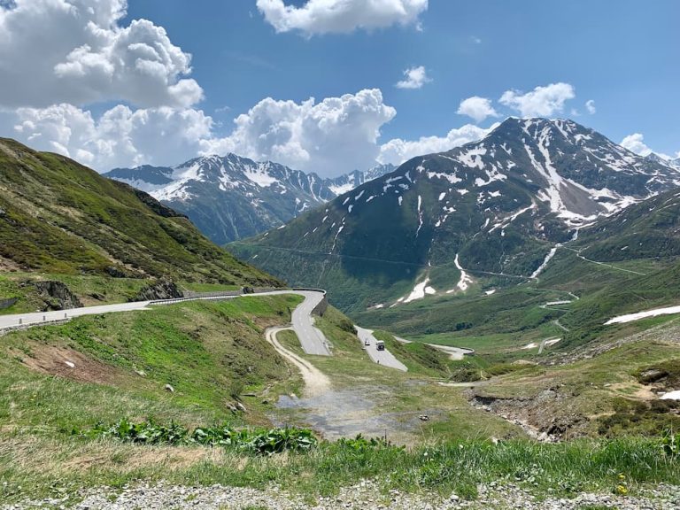 10 Beautiful Mountain Passes In Switzerland (Amazing Views ...