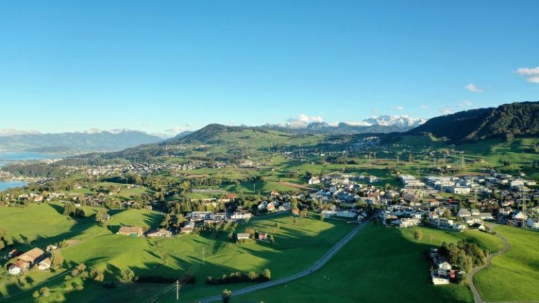 Geography of Switzerland: All The Essential Facts - SwitzerLanding