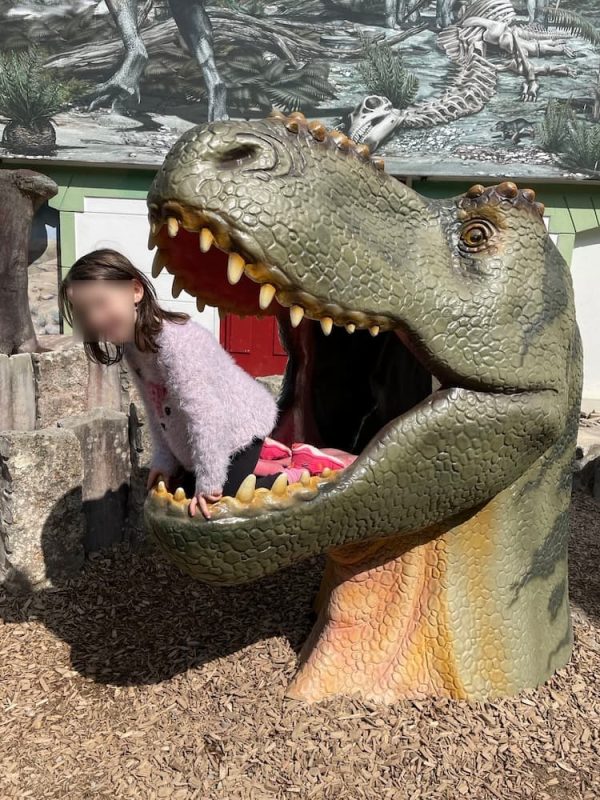 Sauriermuseum Aathal: Prähistorisches Dinosaurier-Paradies - SwitzerLanding
