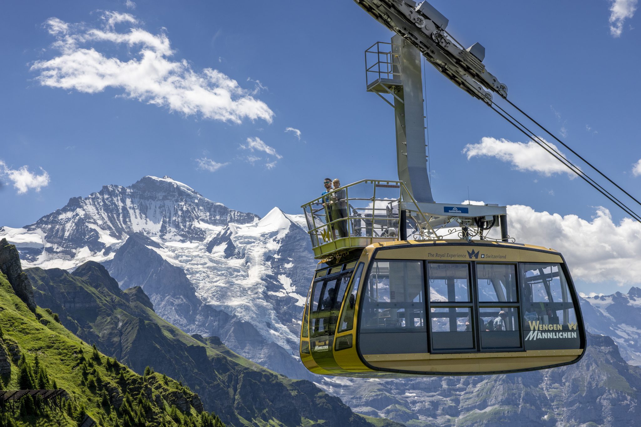 Männlichen Royal Walk (Review): Views to Die For - SwitzerLanding