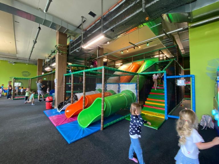 Monkey Town, Horgen, Zurich (A Recent Visit) - SwitzerLanding