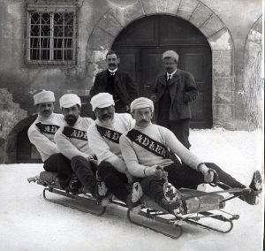 Bobfahren in der Schweiz (Adrenalin pur in St. Moritz) - SwitzerLanding