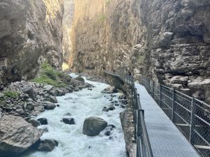 Grindelwald Glacier Gorge: Exploring Nature's Hidden Gem - SwitzerLanding