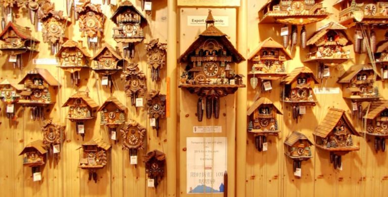 Buying Cuckoo Clocks in Switzerland (All The Options) - SwitzerLanding