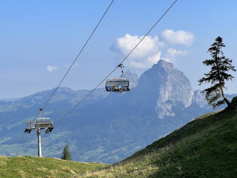 Randonnée sur la crête de Stoos, du Klingenstock au Fronalpstock ...