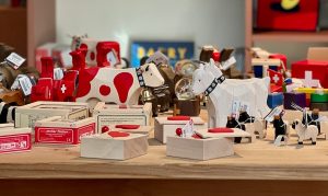 13 Best Swiss Souvenirs (To Buy On Your Trip) - SwitzerLanding