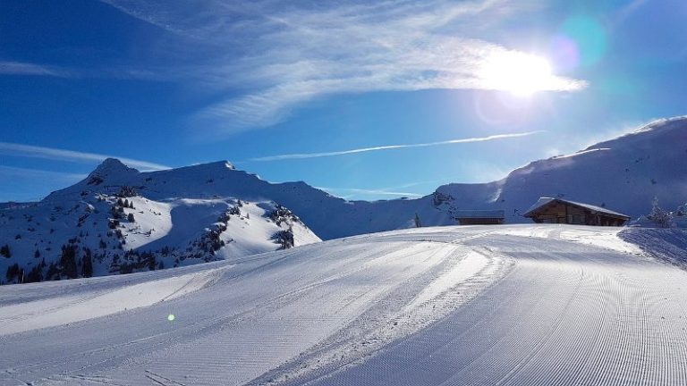 7 Best Ski Resorts Near Montreux (Fun For All Levels) - SwitzerLanding