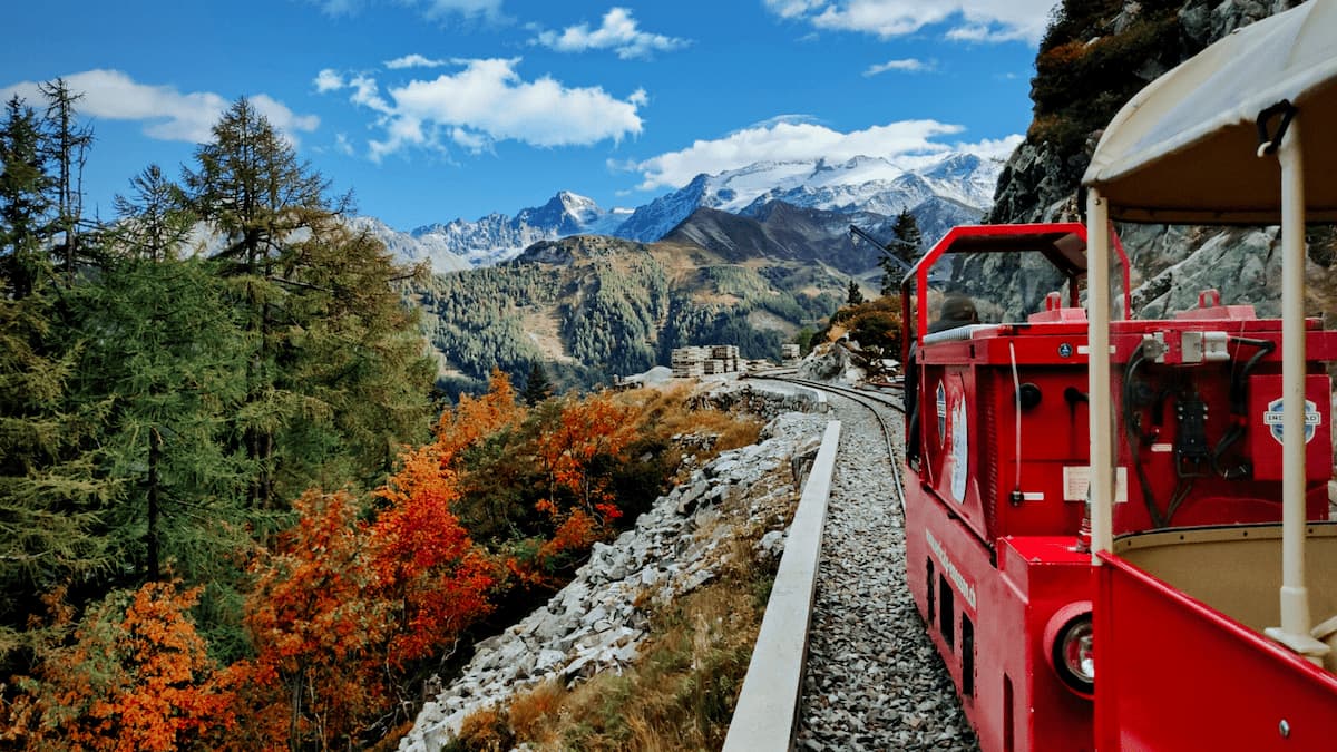 Switzerland Trip Planner (Make The Most Of Your Visit) - SwitzerLanding